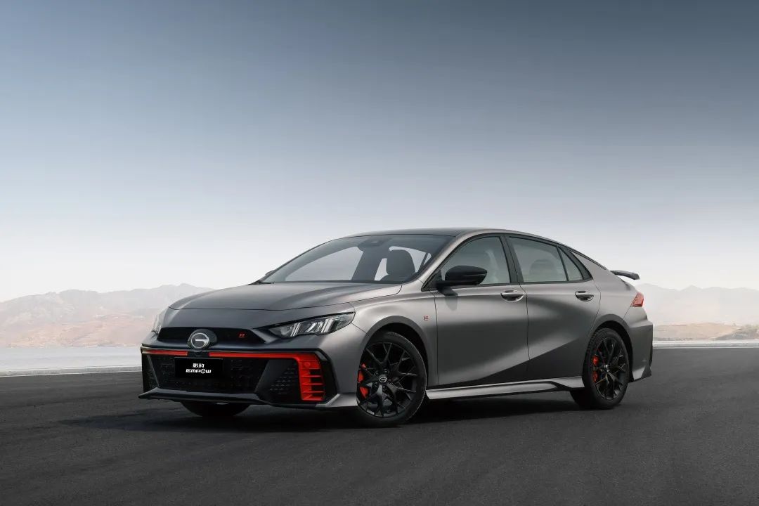 “豹”火出圈！国民轻跑影豹获“金轩奖”全场大奖 - 广汽传祺官方网站